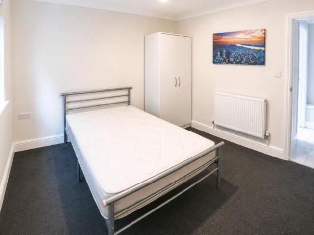 2 bedroom apartment for rent in Letty Street Lane, Cathays, Cardiff, CF24