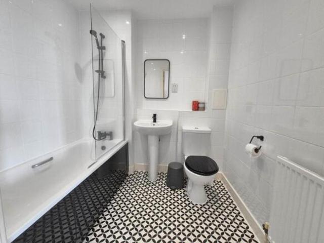 2 bedroom apartment for rent in Leven Court, Barnard Square, Stoke Quay, IP2