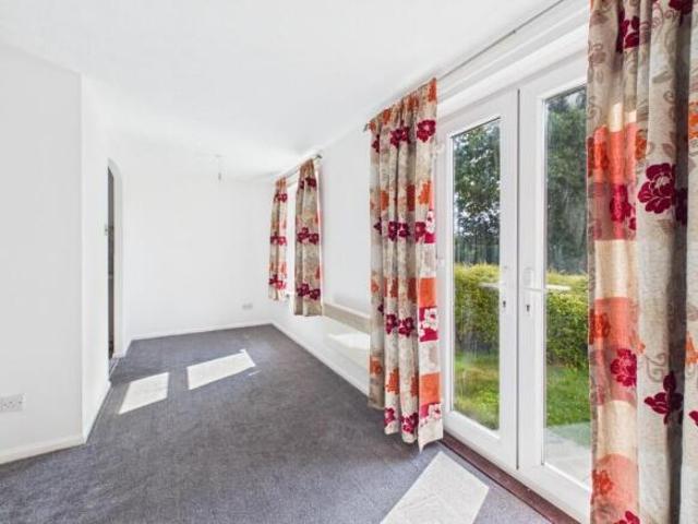 2 bedroom apartment for rent in Ley Top Lane, Allerton, Bradford, BD15