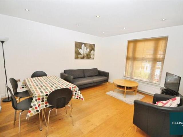 2 bedroom apartment for rent in Lichfield Grove, Finchley, N3