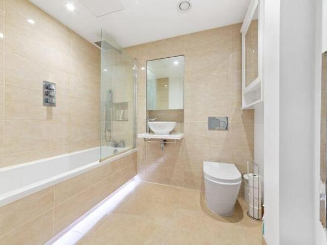 2 bedroom apartment for rent in Lillie Road, Fulham SW6