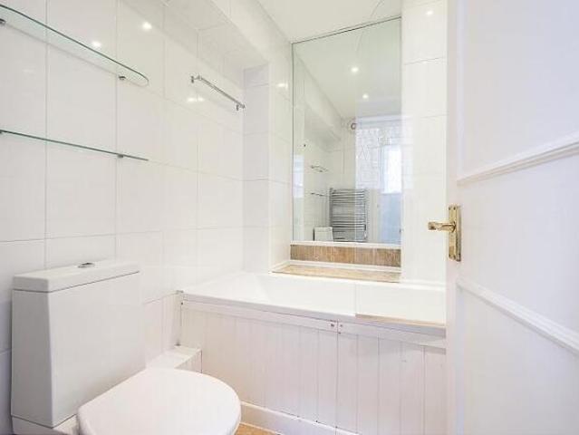 2 bedroom apartment for rent in Lilyville Road Fulham SW6