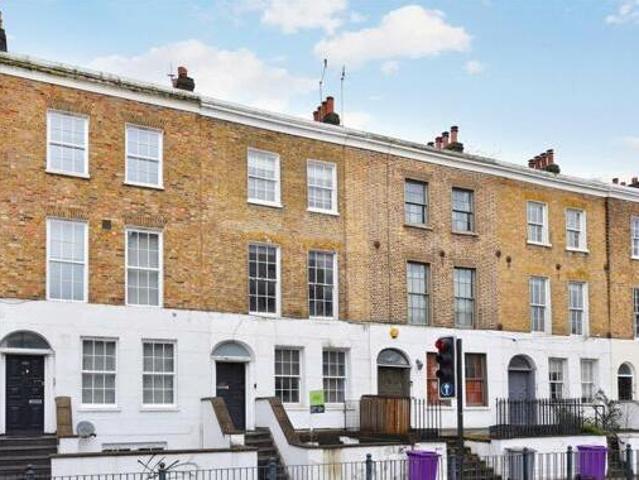 2 Bedroom Apartment For Rent In Limehouse