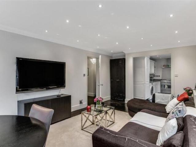 2 bedroom apartment for rent in Linnell House, Folgate Street, Shoreditch, London, E1