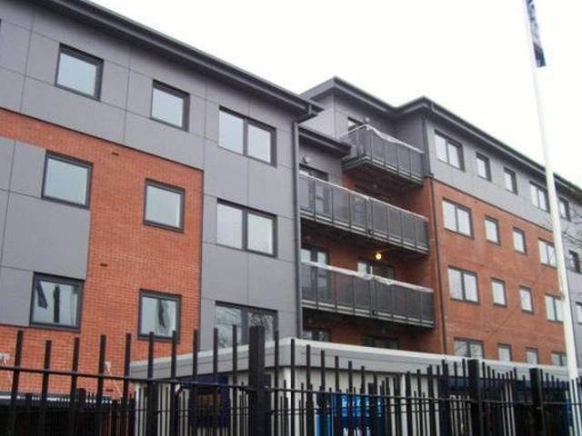 2 bedroom apartment for rent in Linen Quarter Denmark Road M15