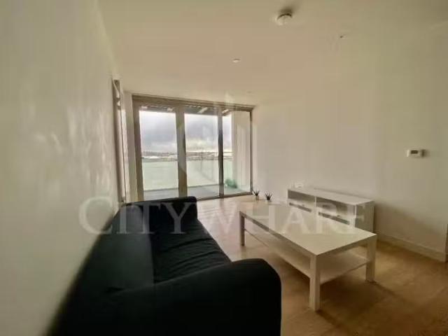 2 bedroom apartment for rent in Liner House, Royal Wharf Walk.
