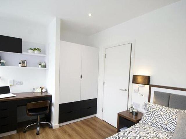 2 Bedroom Apartment For Rent In Liverpool