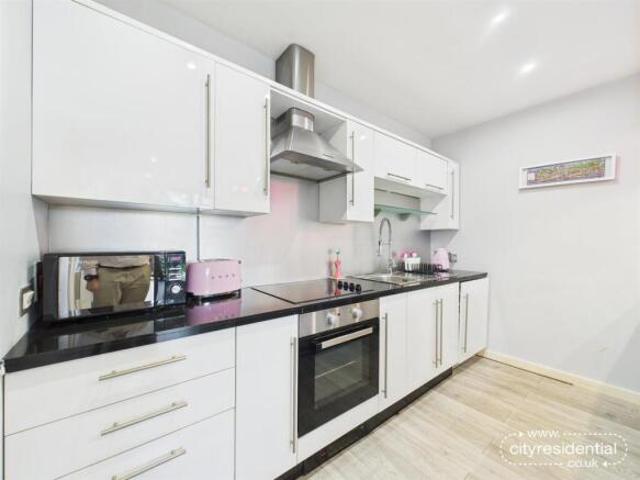 2 bedroom apartment for rent in Liverpool, L3