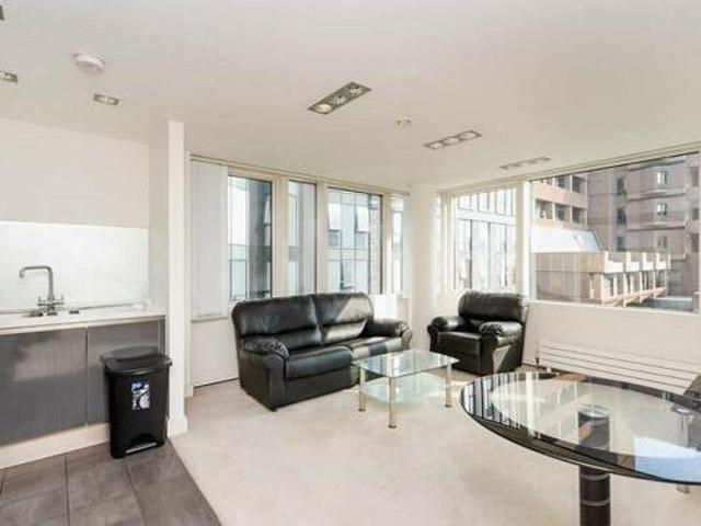 2 Bedroom Apartment For Rent In Liverpool, Merseyside