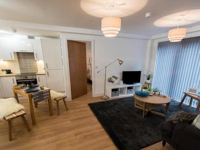 2 Bedroom Apartment For Rent In Liverpool, Merseyside