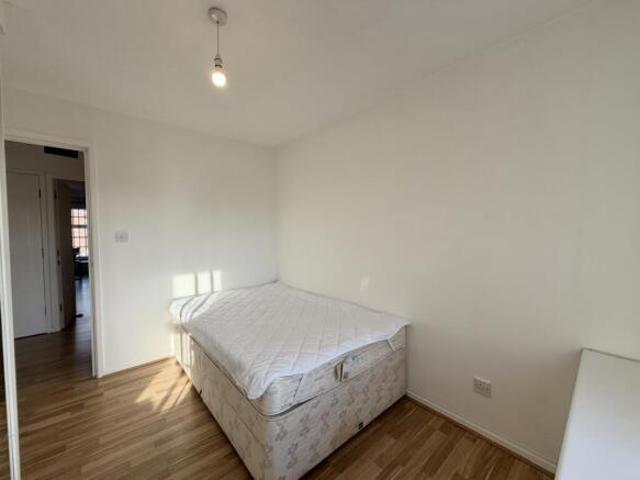 2 bedroom apartment for rent in Liverpool Road, Manchester, M3