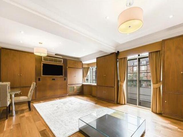 2 Bedroom Apartment For Rent In London