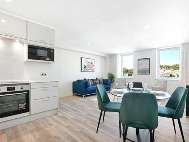 2 Bedroom Apartment For Rent In London