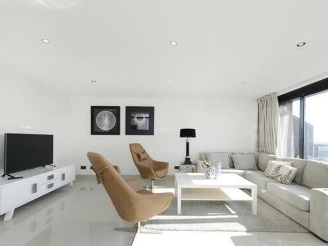 2 Bedroom Apartment For Rent In London