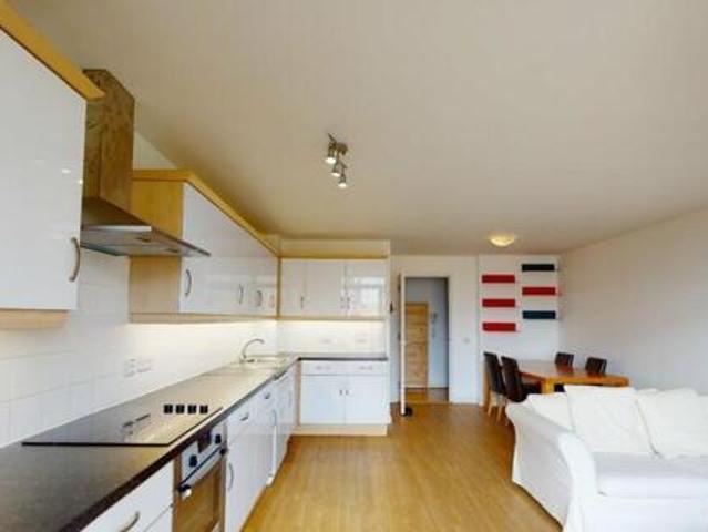 2 Bedroom Apartment For Rent In London