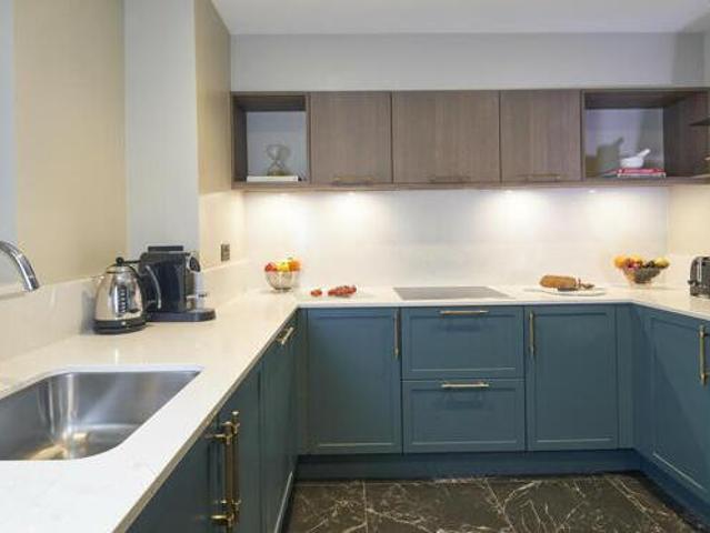 2 Bedroom Apartment For Rent In London
