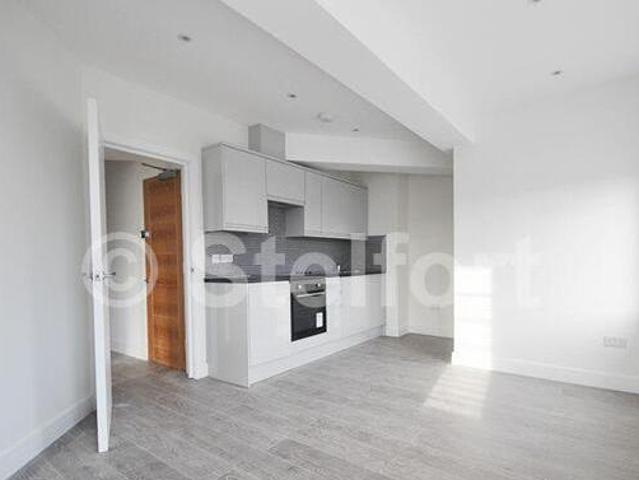 2 Bedroom Apartment For Rent In London