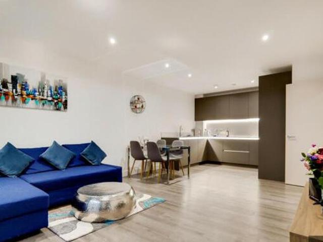 2 Bedroom Apartment For Rent In London