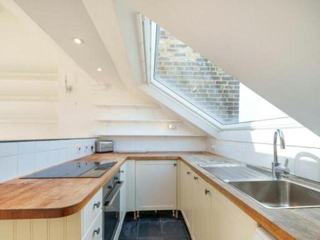 2 Bedroom Apartment For Rent In London