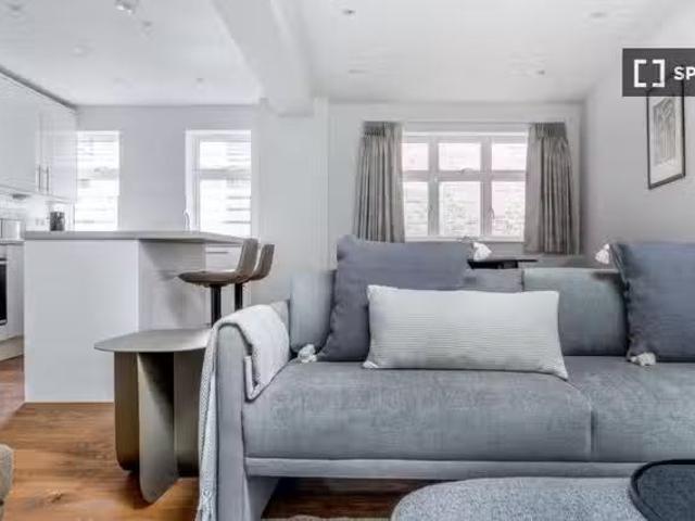 2 bedroom apartment for rent in London