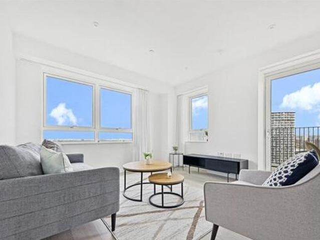 2 Bedroom Apartment For Rent In London