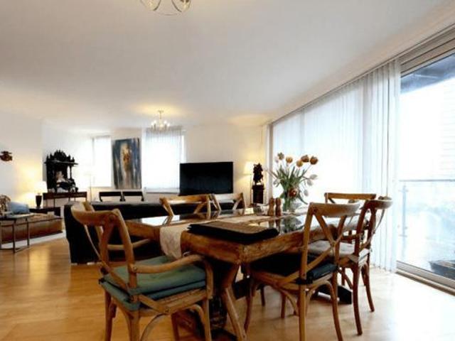 2 Bedroom Apartment For Rent In London