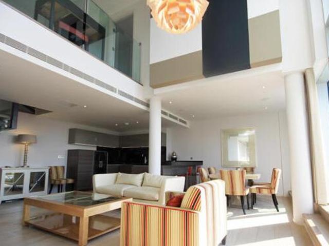 2 Bedroom Apartment For Rent In London