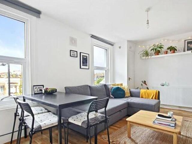 2 Bedroom Apartment For Rent In London