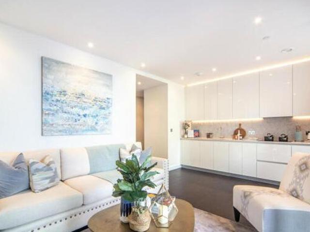 2 Bedroom Apartment For Rent In London