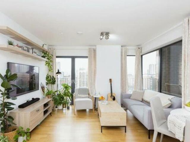 2 Bedroom Apartment For Rent In London