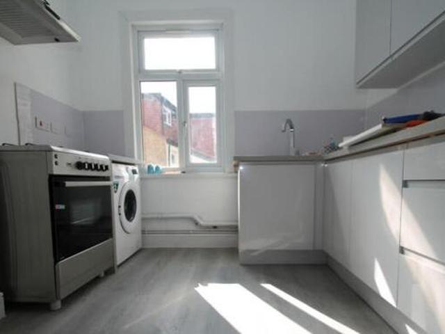 2 Bedroom Apartment For Rent In London