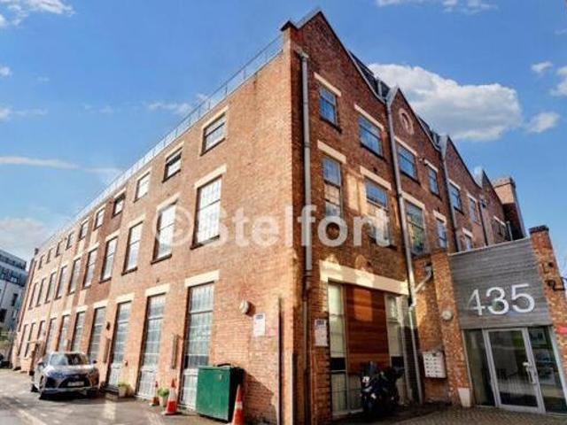 2 Bedroom Apartment For Rent In London