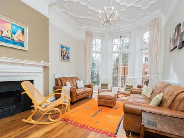 2 Bedroom Apartment For Rent In London
