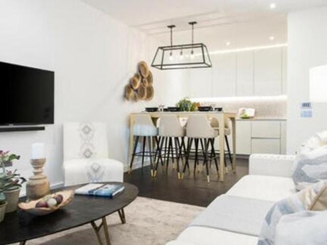 2 Bedroom Apartment For Rent In London