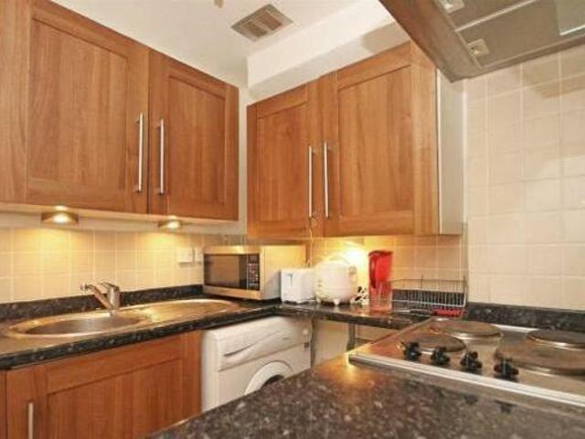 2 Bedroom Apartment For Rent In London