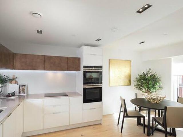 2 Bedroom Apartment For Rent In London