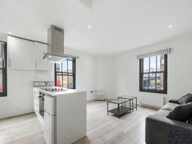 2 Bedroom Apartment For Rent In London