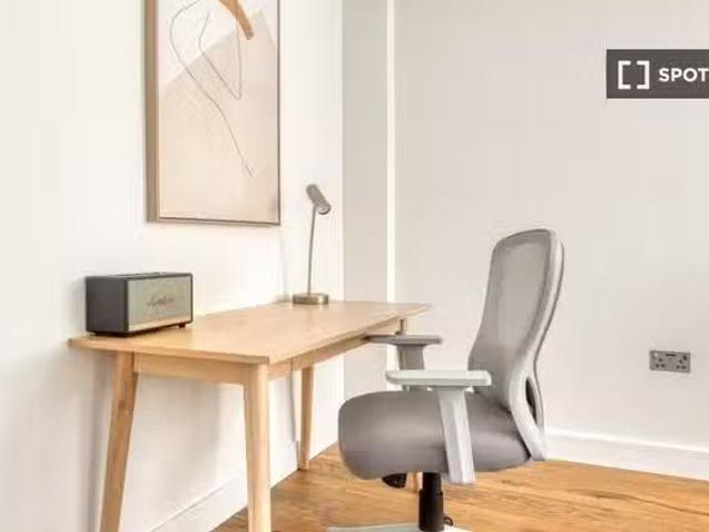 2 bedroom apartment for rent in London