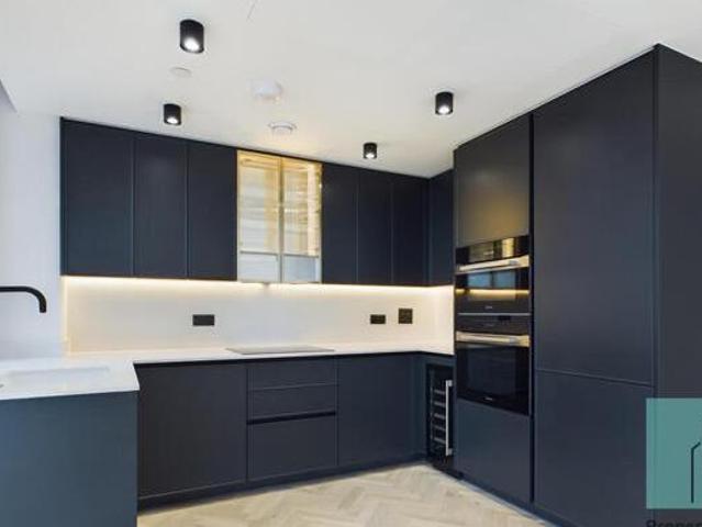 2 Bedroom Apartment For Rent In London