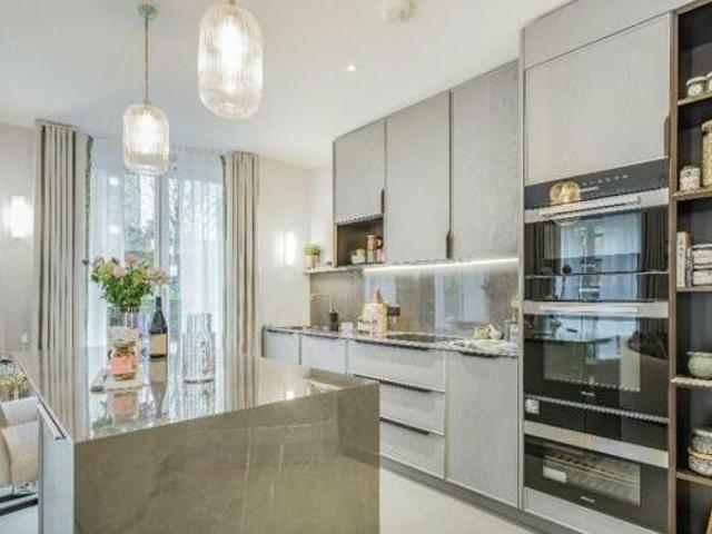 2 Bedroom Apartment For Rent In London
