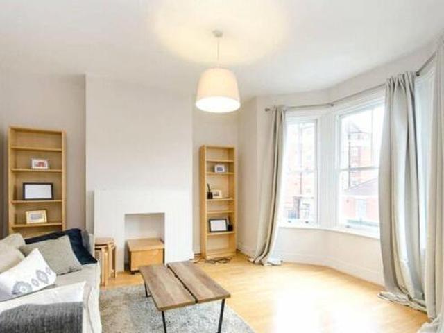 2 Bedroom Apartment For Rent In London