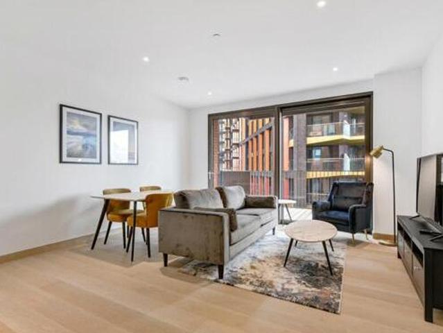 2 Bedroom Apartment For Rent In London