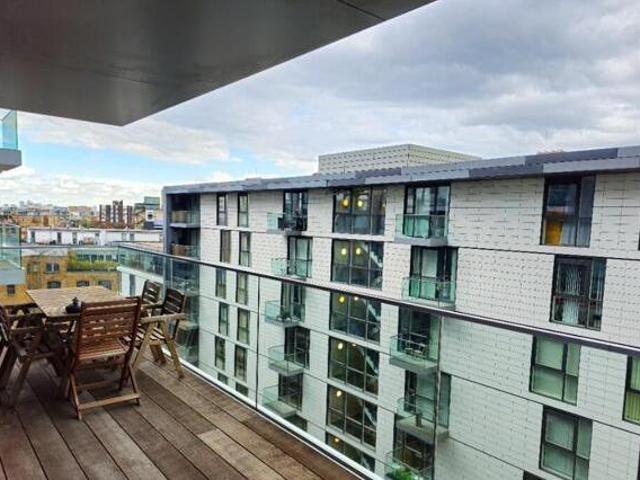 2 Bedroom Apartment For Rent In London