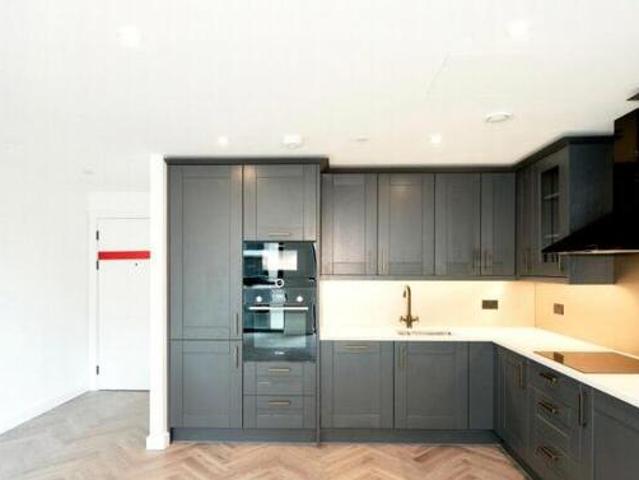 2 Bedroom Apartment For Rent In London