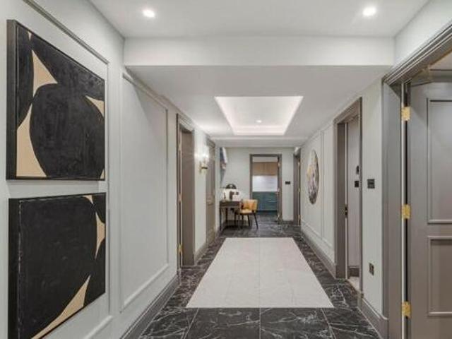 2 Bedroom Apartment For Rent In London