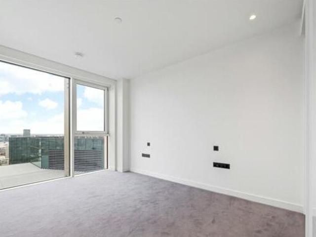 2 Bedroom Apartment For Rent In London