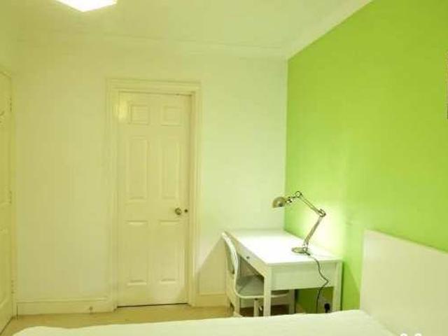 2 Bedroom Apartment For Rent In London