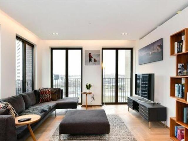 2 Bedroom Apartment For Rent In London