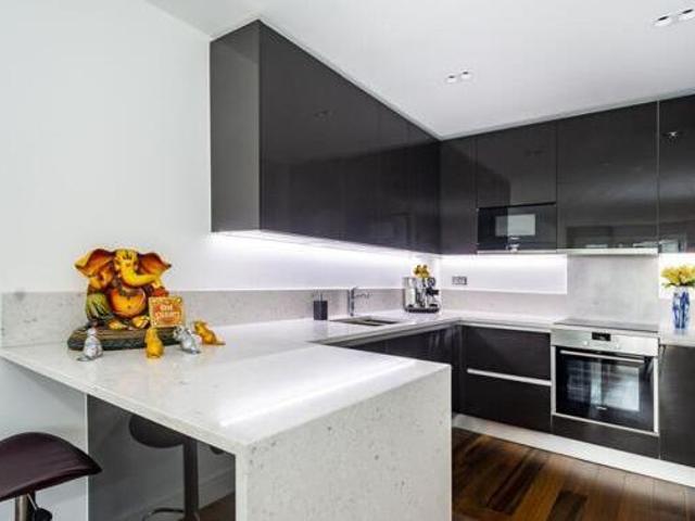 2 Bedroom Apartment For Rent In London