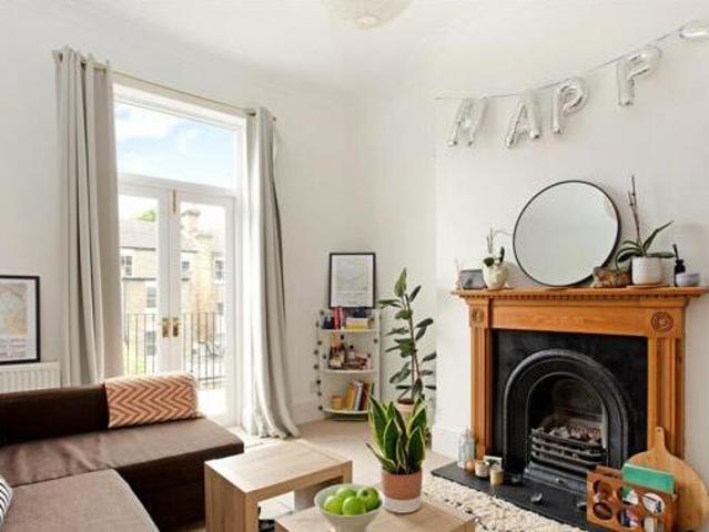 2 Bedroom Apartment For Rent In London